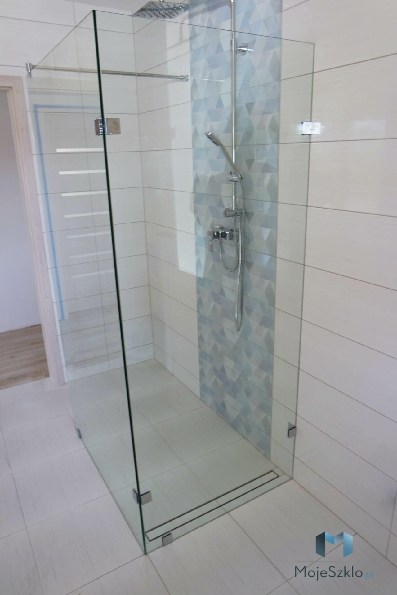 Kabina Walk In czyli Ścianka Prysznicowa - MojeSzklo.pl
